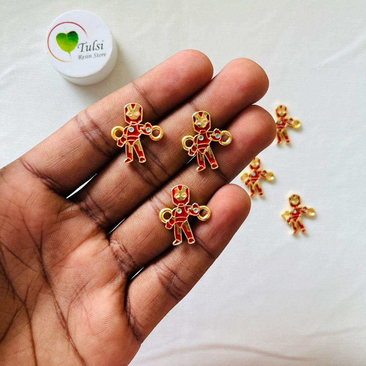 Avengers Iron Man Charm – Tulsi Resin Store