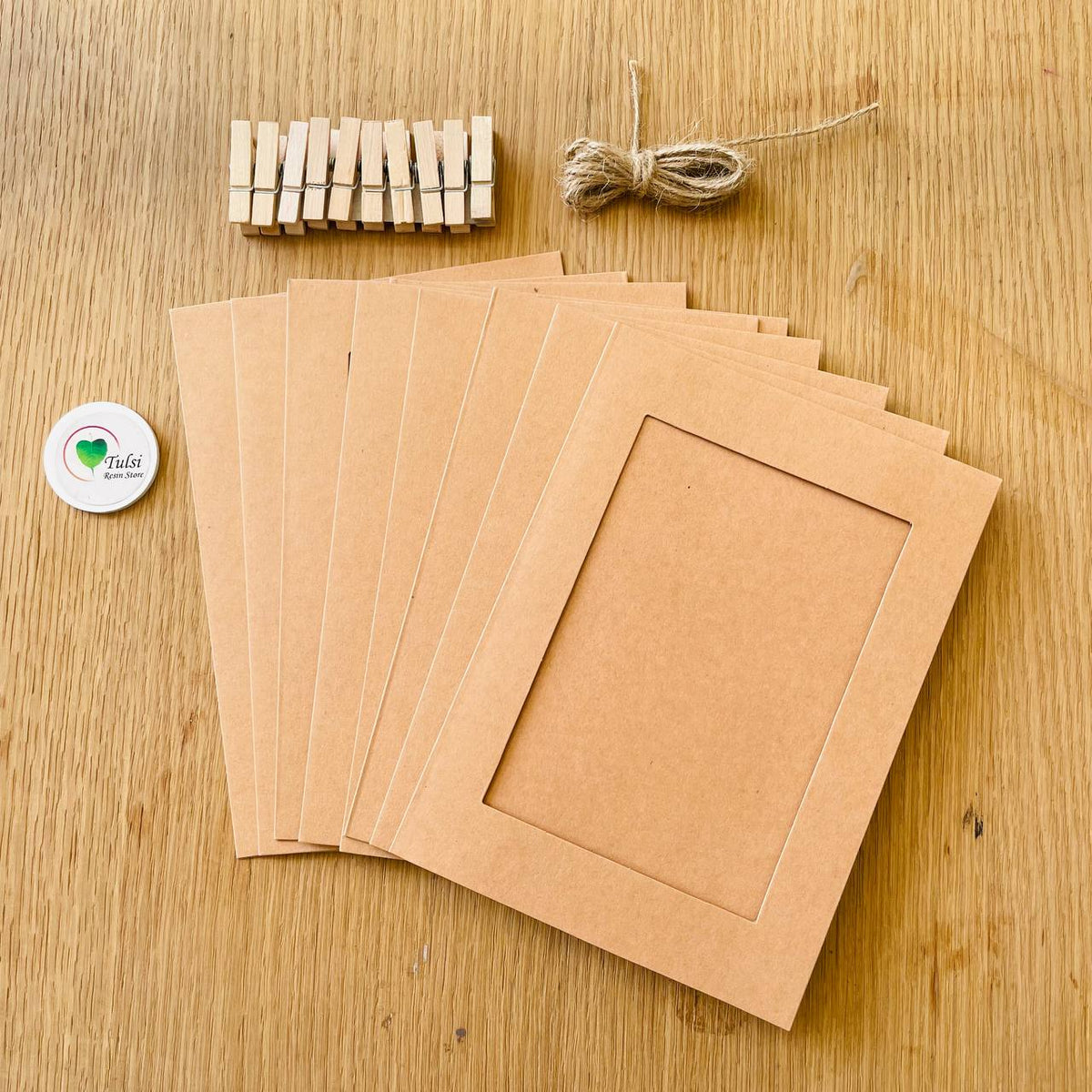 Hanging Photo Frame With Clips – Tulsi Resin Store