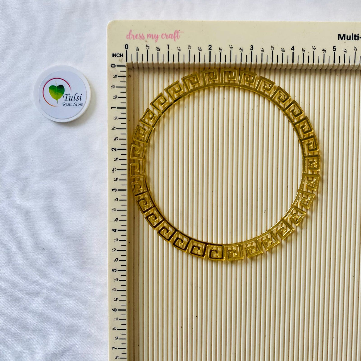 5" Gold Acrylic Ring Design (C) – Tulsi Resin Store