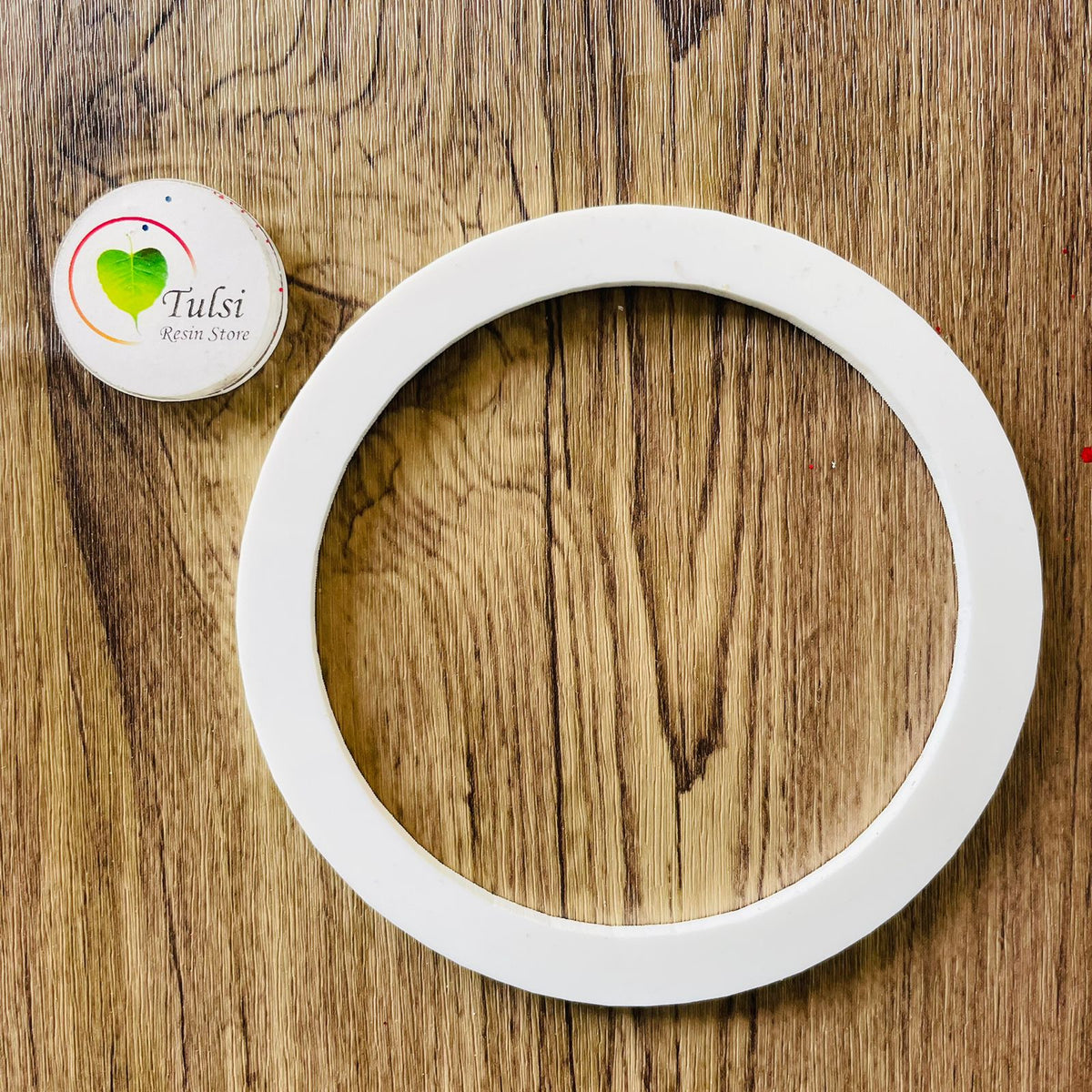 White Acrylic Border (2 Pcs) – Tulsi Resin Store