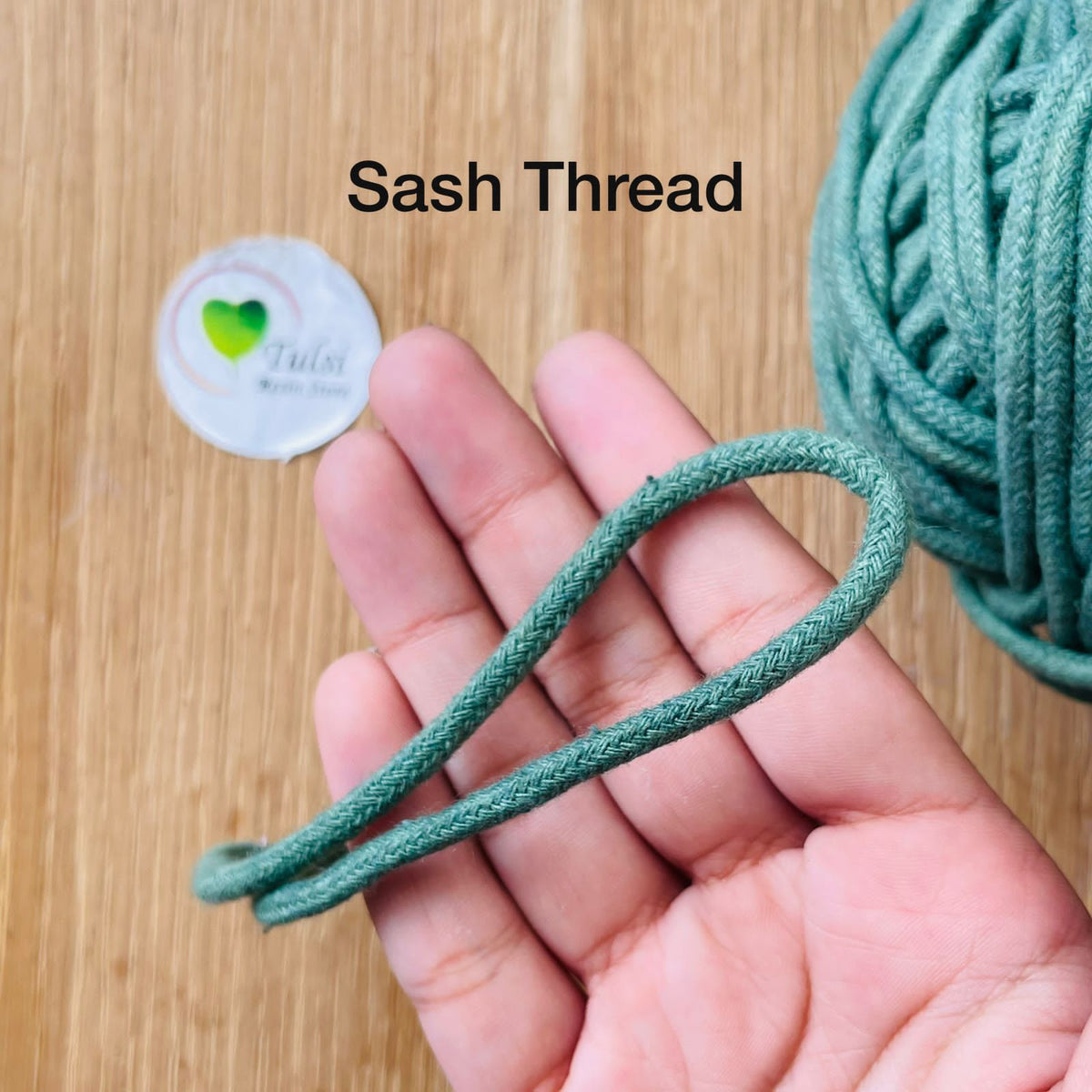 Dark Green Macrame Thread – Tulsi Resin Store