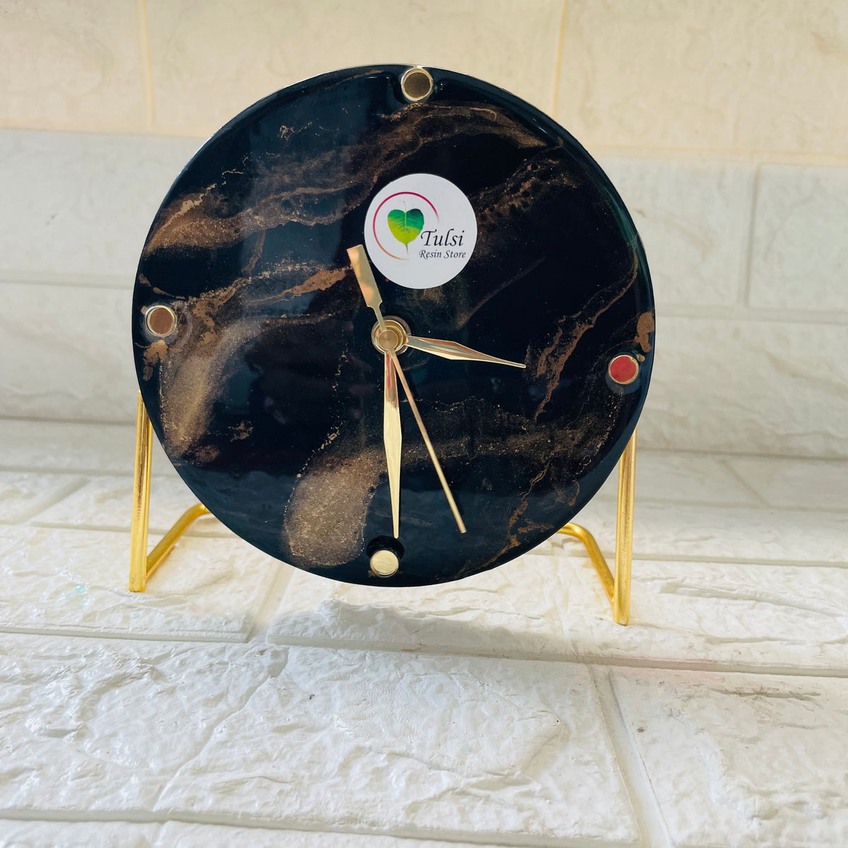 Semi - Circle Metal Clock Stand – Tulsi Resin Store